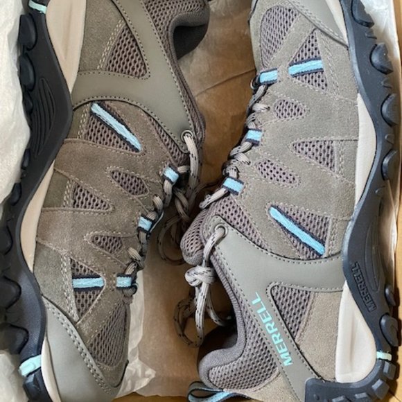 Merrell | Shoes | Merrell Womens Deverta 2 Hiking Shoe Us 9 | Poshmark